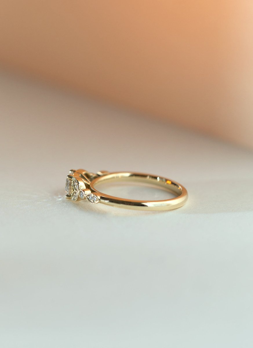 Studio Kroewe - Willa diamond ring 14k gold